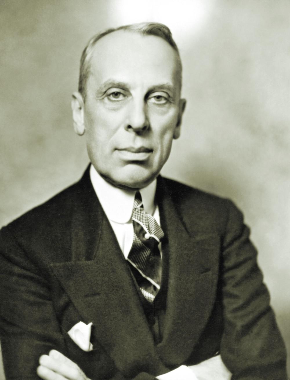 Albert Sloan, líder visionário, que revolucionou o mundo empresarial ...