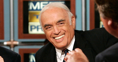 Robert Novak, colunista político. Apresentou o programa Crossfire , da CNN