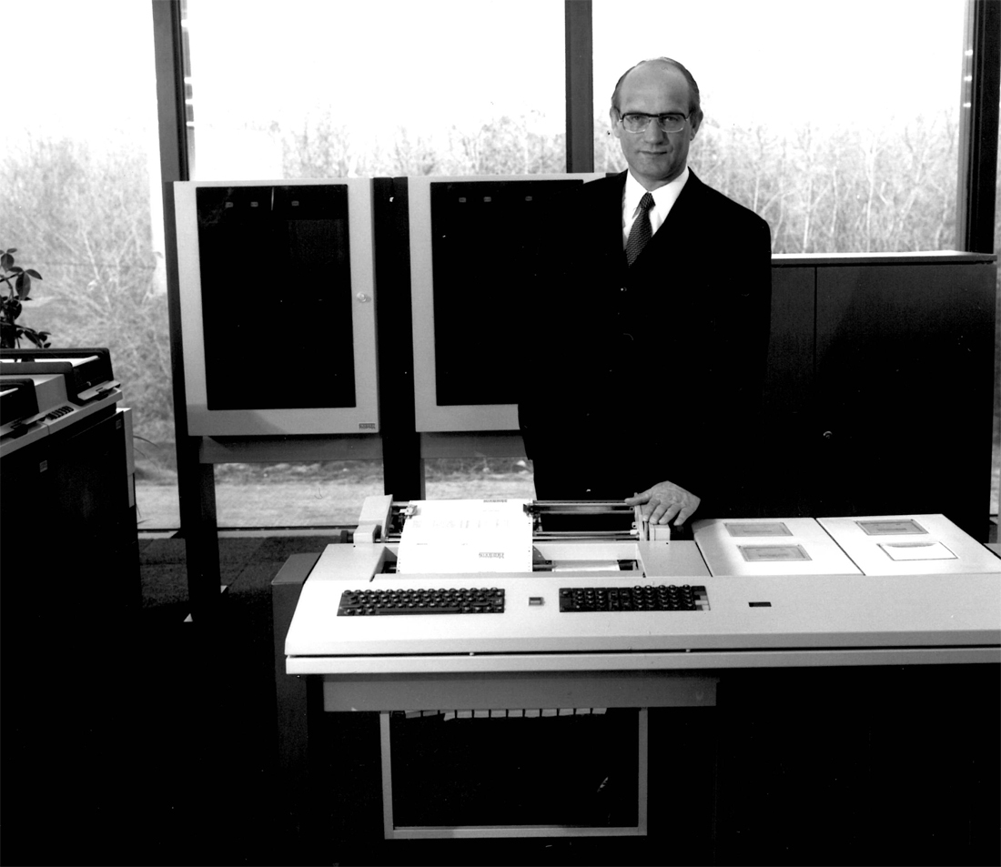 Heinz Nixdorf, fundador e presidente da indústria de informática ...