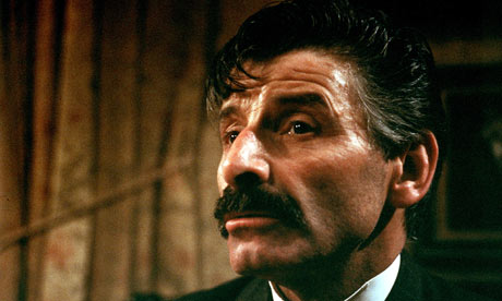 Donal Donnelly, ator irlandês que personificou personagens nos palcos e ...