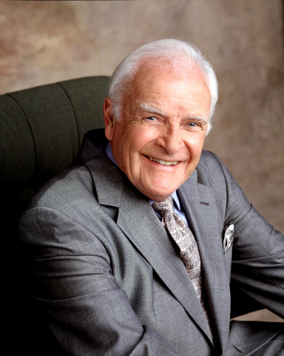 John Ingle, atuou por duas décadas em seu papel de Edward Quartermaine ...