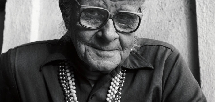 Harry Hay, foi um radical ativista homossexual e ardente promotor da ...