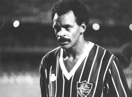 Assis, um dos maiores ídolos da história do Fluminense, e do Atlético-PR