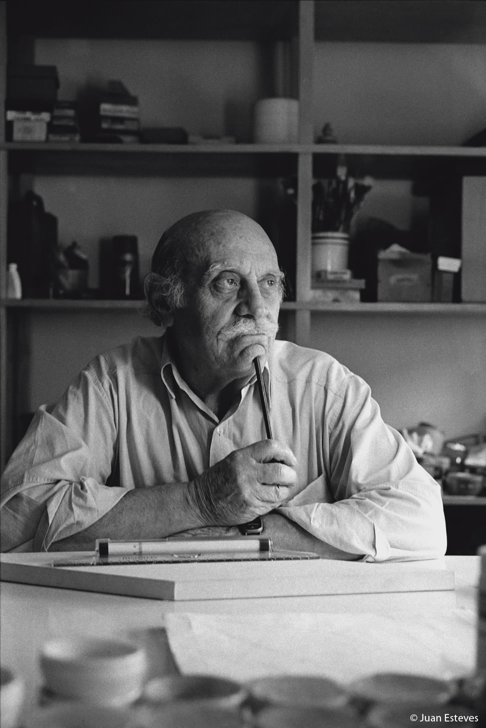 Hércules Barsotti, fundou o Estúdio de Projetos Gráficos, junto com ...