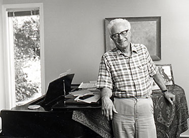 Edward T. Cone, foi um musicólogo, compositor e pianista associado à ...