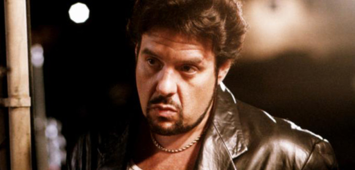 Robert Pastorelli, interpretou um pintor na comédia para televisão ...