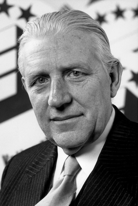 Pierre Werner, antigo primeiro-ministro luxemburguês, um dos ...