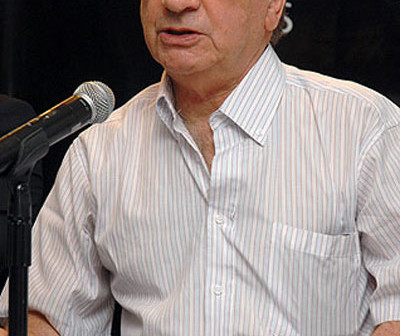 Alfonso Calderón, escritor e poeta chileno