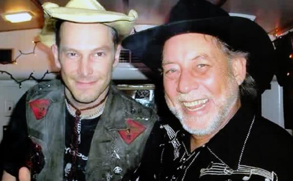 Randy Howard, cantor de música country