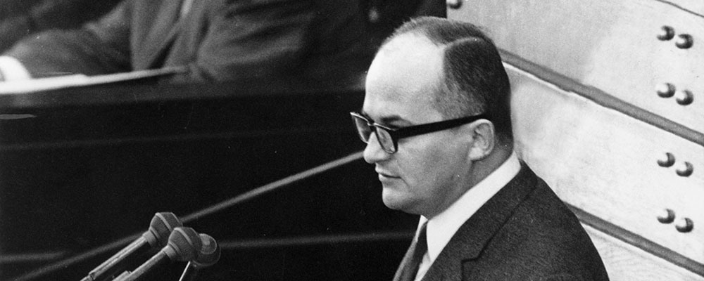 Rainer Barzel, último ministro da era Adenauer