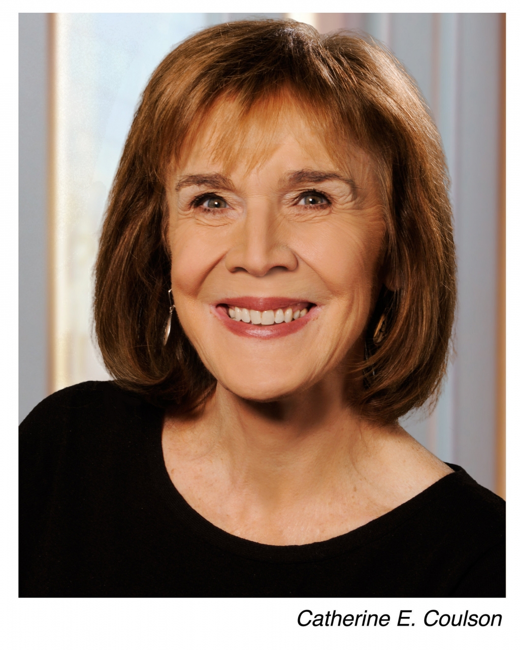 Catherine Coulson, conhecida por sua interpretação na série dos anos ...