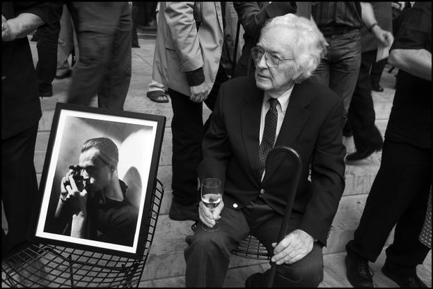 Wayne Miller, foi um dos primeiros americanos a fotografar Hiroshima ...