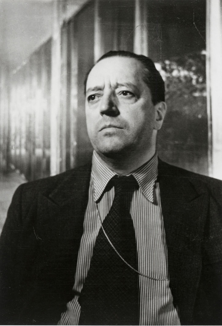 Ludwig Mies van der Rohe, foi professor da Bauhaus e um dos criadores ...
