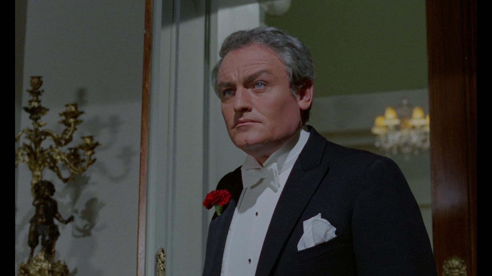 Charles Gray, ficou conhecido por seu papel como o vilão Ernst Stavro ...