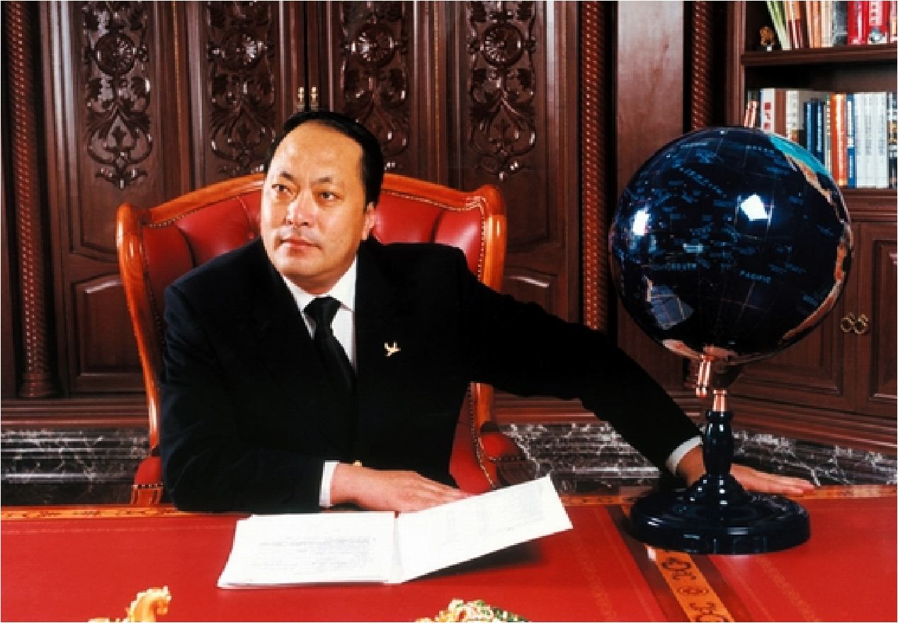 Li Jinyuan, magnata chinês, é o fundador de um conglomerado ...