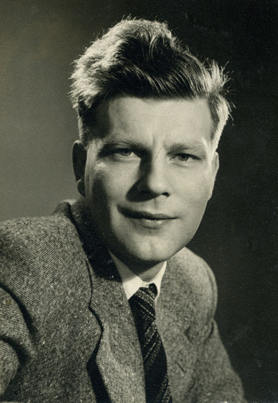 Sir Michael Dummett, um dos mais influentes filósofos da linguagem do ...