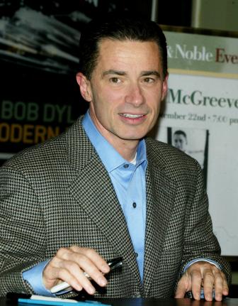 “Não me importo que pensem que eu sou gay. Mas não sou. Sou hétero ...