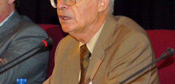 Mário Ruivo, considerado um cientista e político pioneiro na defesa dos ...