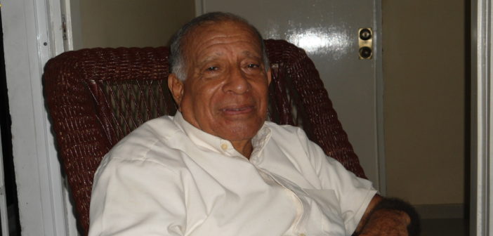 Marcos Coll, foi o autor do único gol olímpico da história das Copas do ...