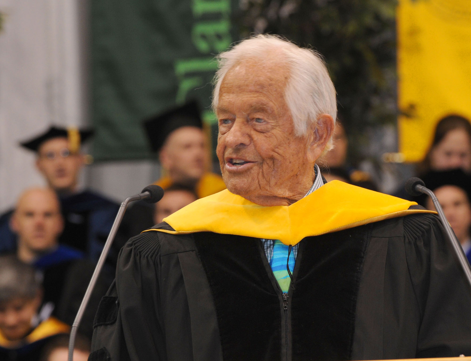 Berry Brazelton, médico que revolucionou a pediatria, autor da obra “O ...