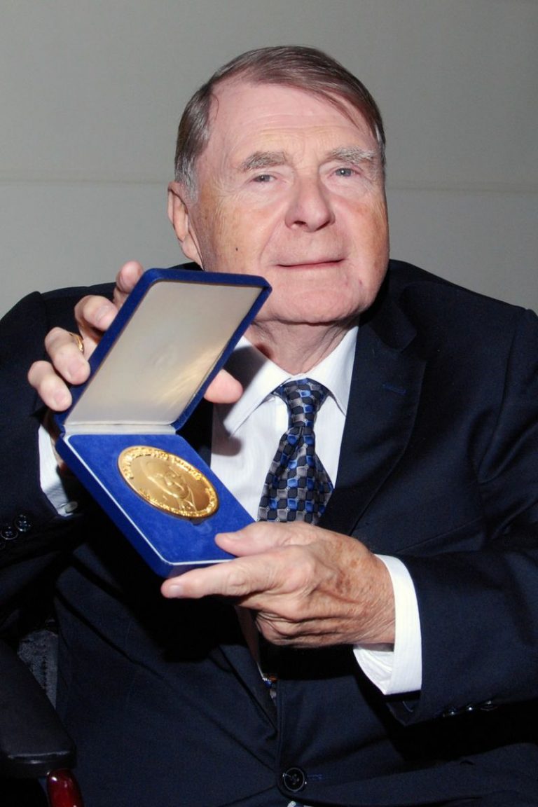 Richard Heck, prêmio Nobel de Química de 2010, juntamente com os ...
