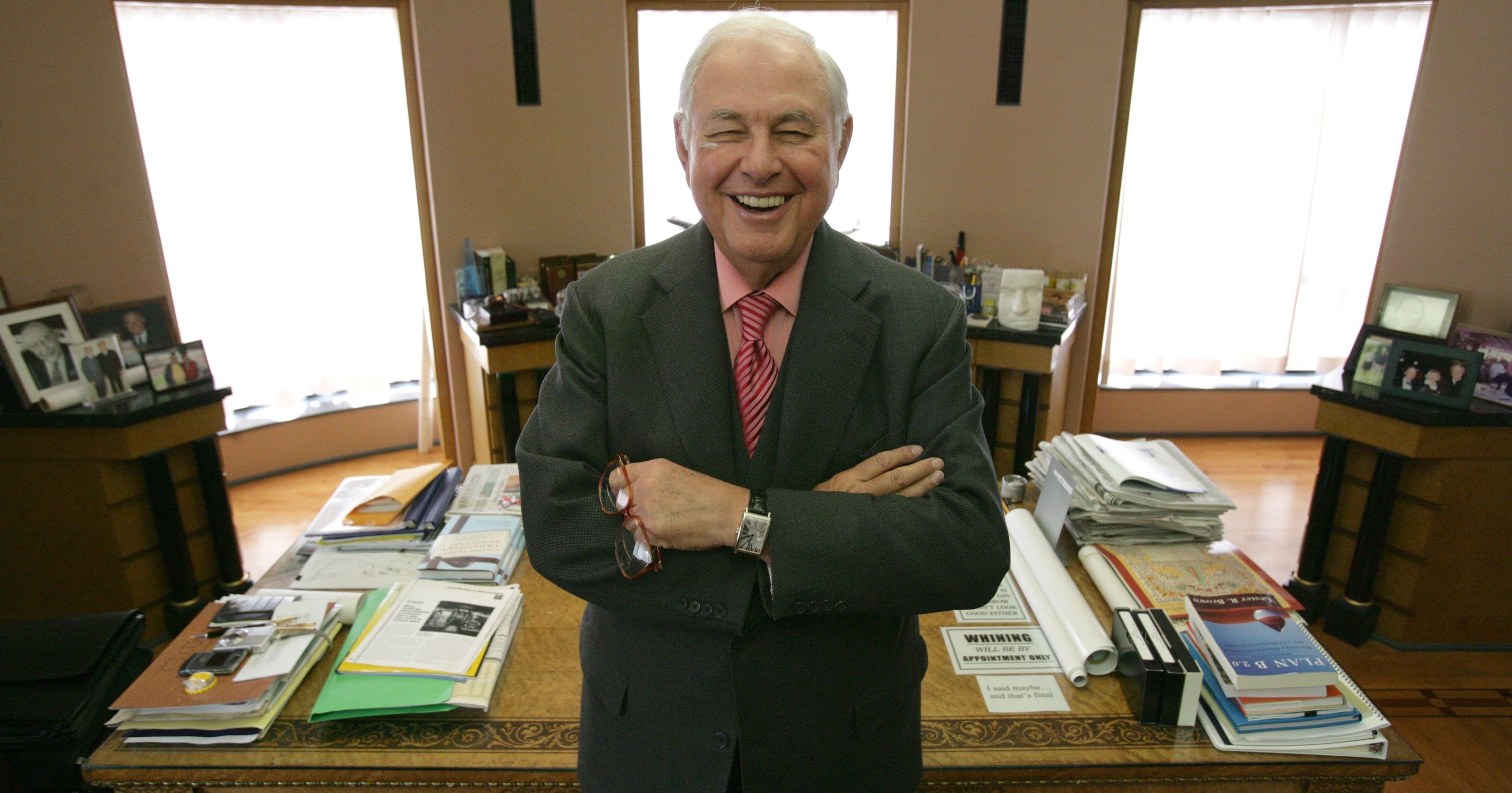 A. Alfred Taubman, magnata que popularizou shoppings centers nos EUA ...