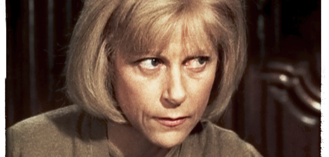 Eléonore Hirt, atriz francesa de cinema e teatro