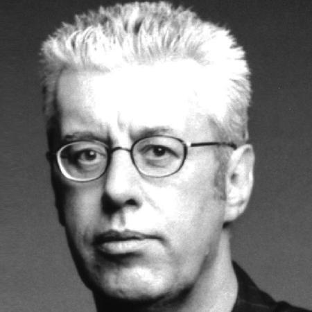 Ray Cooper, ex-presidente da Virgin Records ao lado de Ashley Newton ...