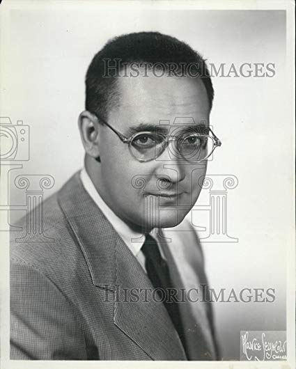 Clint Youle, foi o primeiro a apresentar o clima em uma rede nacional ...