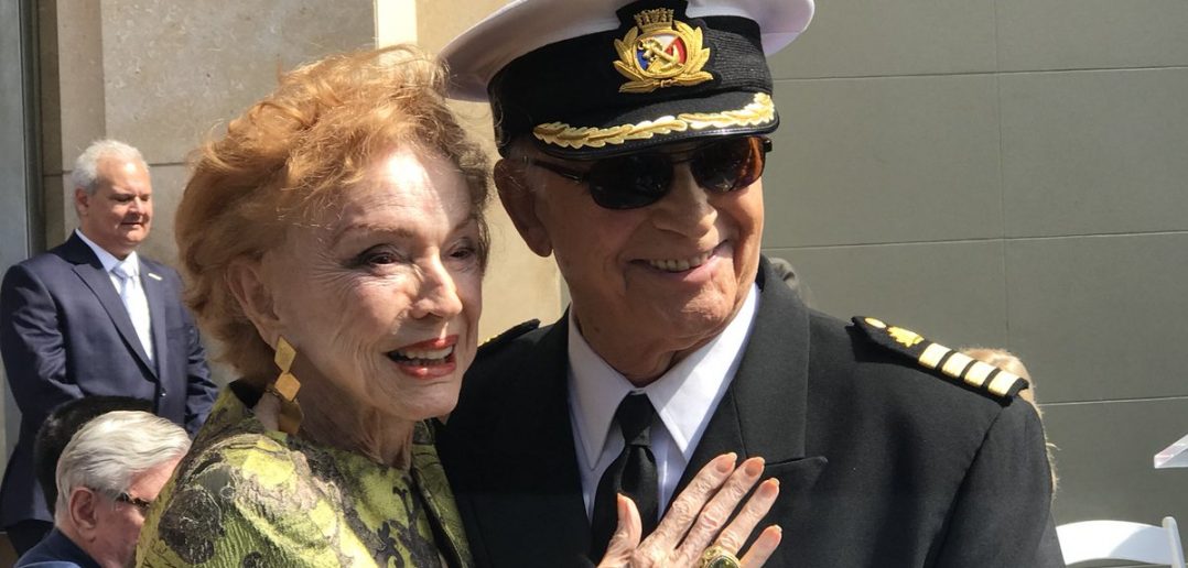 Jeraldine Saunders, criadora da série de sucesso da ABC The Love Boat ...