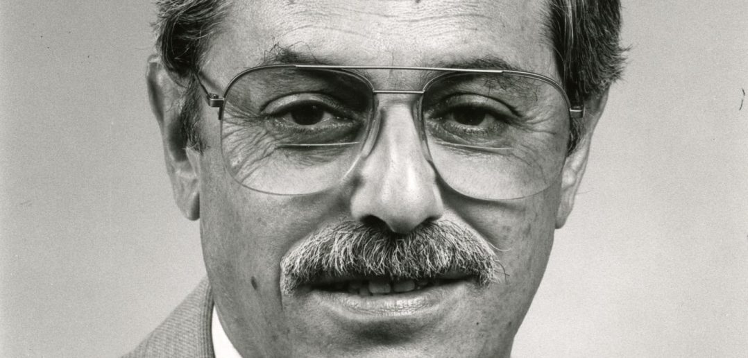 Richard Frank, editou do National Journal, uma publicação semanal que ...
