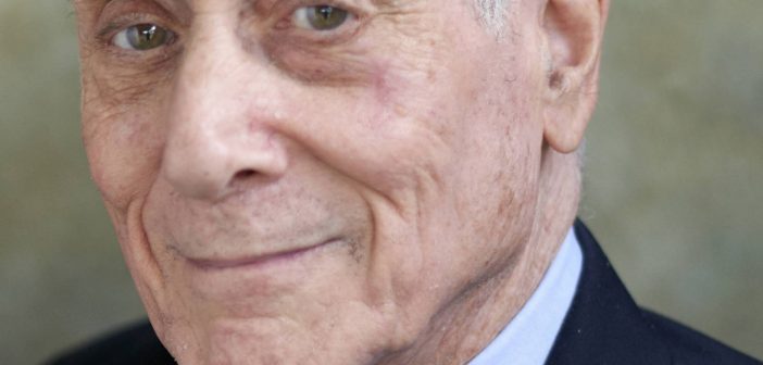 Michael Hertz, designer americano, foi o homem que projetou o famoso ...