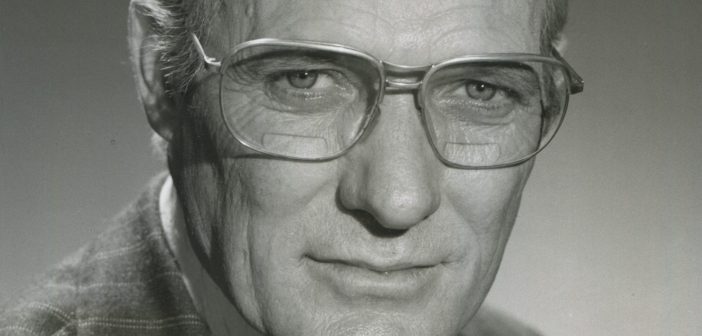 Frank McGee, foi um dos mais conceituados jornalistas da rede National ...