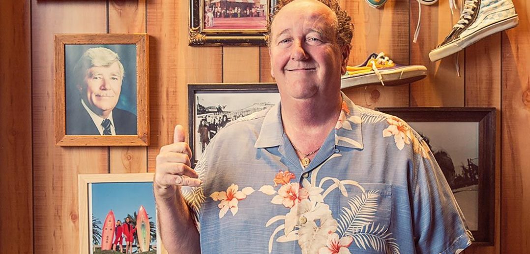 Paul Van Doren, co-fundador da Vans, uma empresa de calçados nos ...