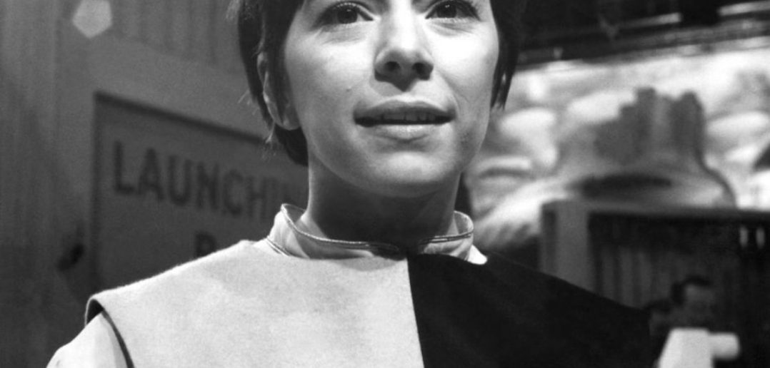 Jackie Lane, conhecida por ter vivido Dodo Chaplet, uma das primeiras ...