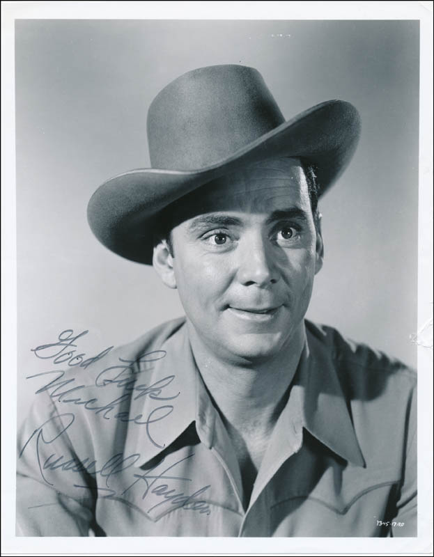 Russell Hayden, cowboy de filmes românticos que interpretou Lucky ...