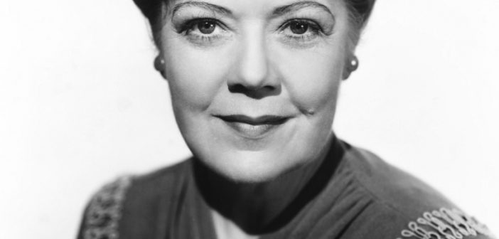 Spring Byington, era a agitada atriz maternal de 75 filmes e da popular ...