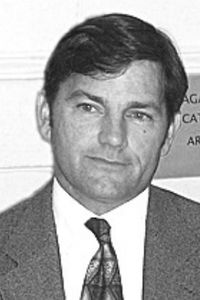 James Edwin Doyle, fundador da agência de publicidade Doyle Dane ...