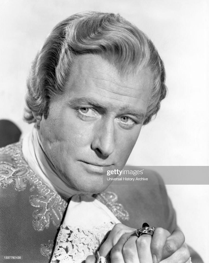 George Macready, apareceu nos palcos em “School for Husbands”, “The ...