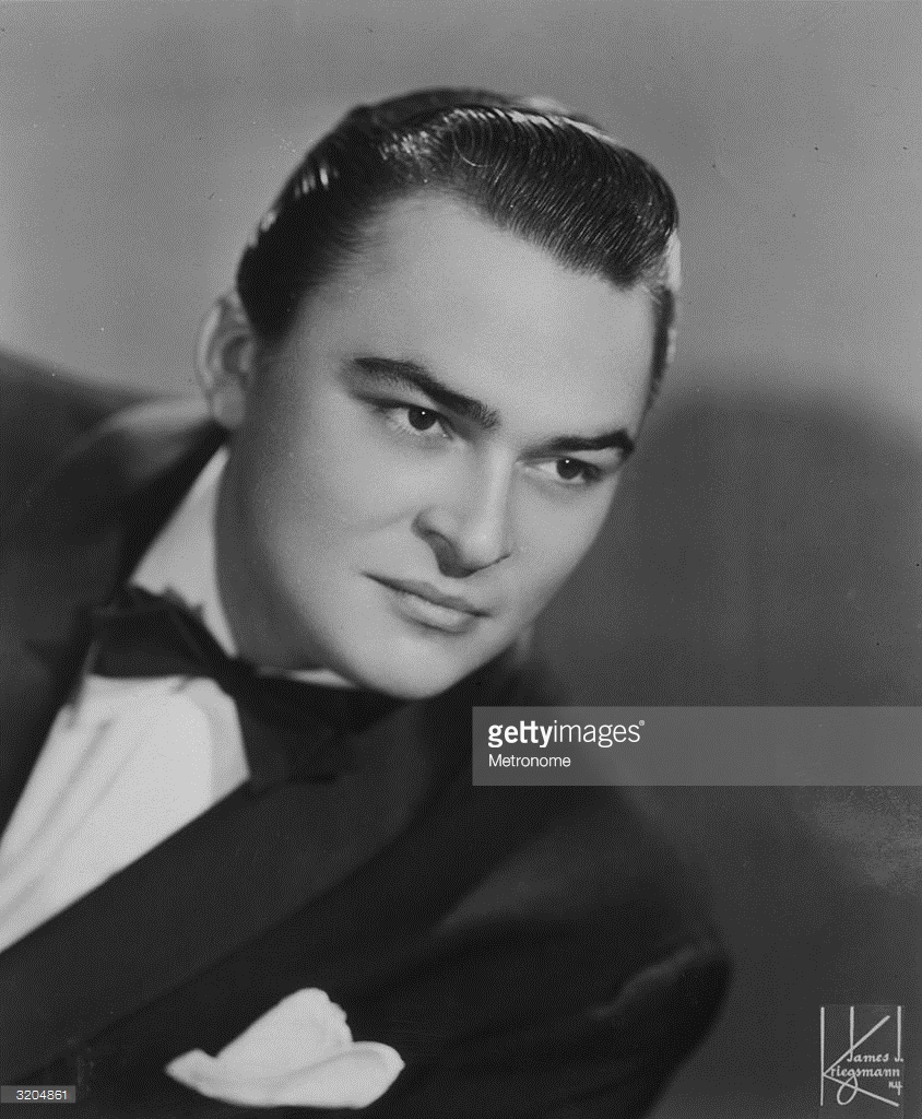 Ray Eberle, foi um ex-cantor da Orquestra Glenn Miller que gravou ...