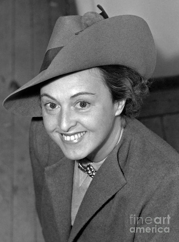 Florence Eldridge, atriz que apareceu com seu marido, Fredric March, em ...