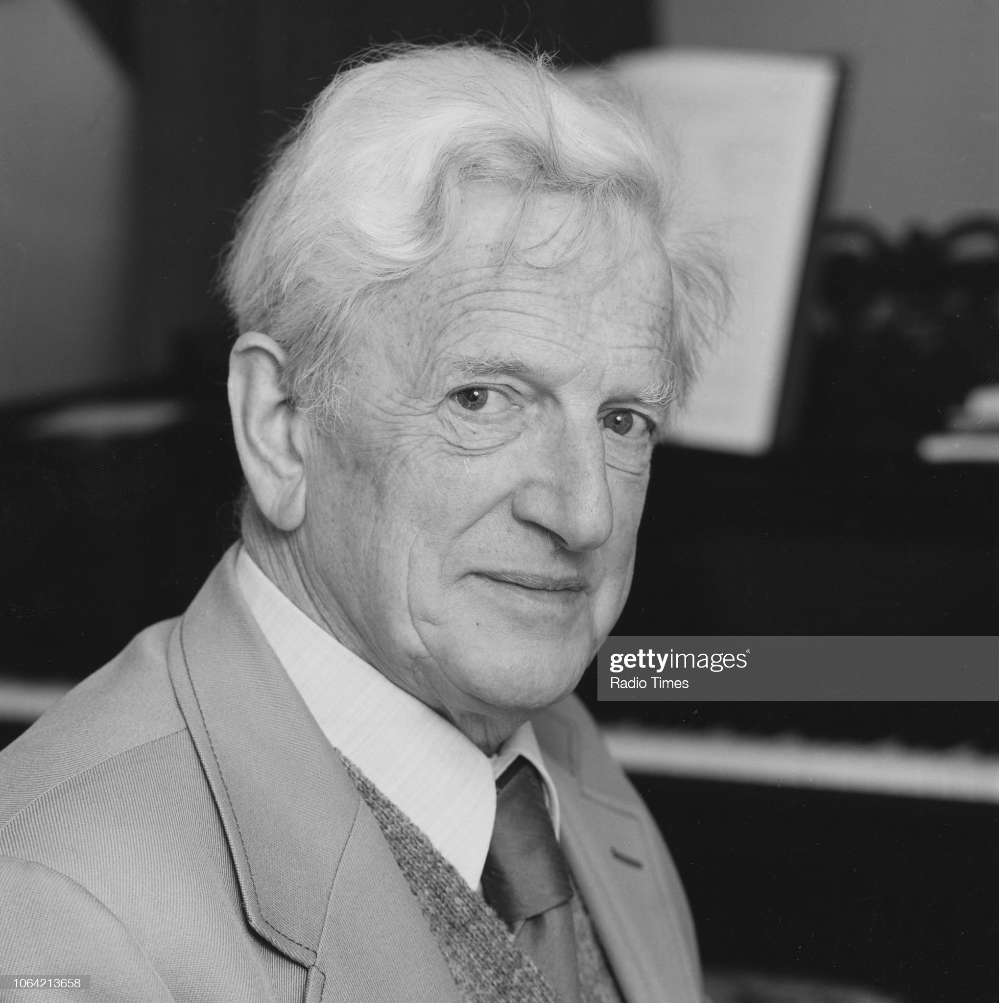 Peter Pears, tenor britânico célebre por suas interpretações profundas ...