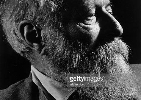 Martin Buber, foi um dos grandes pensadores do século XX, impressionou ...