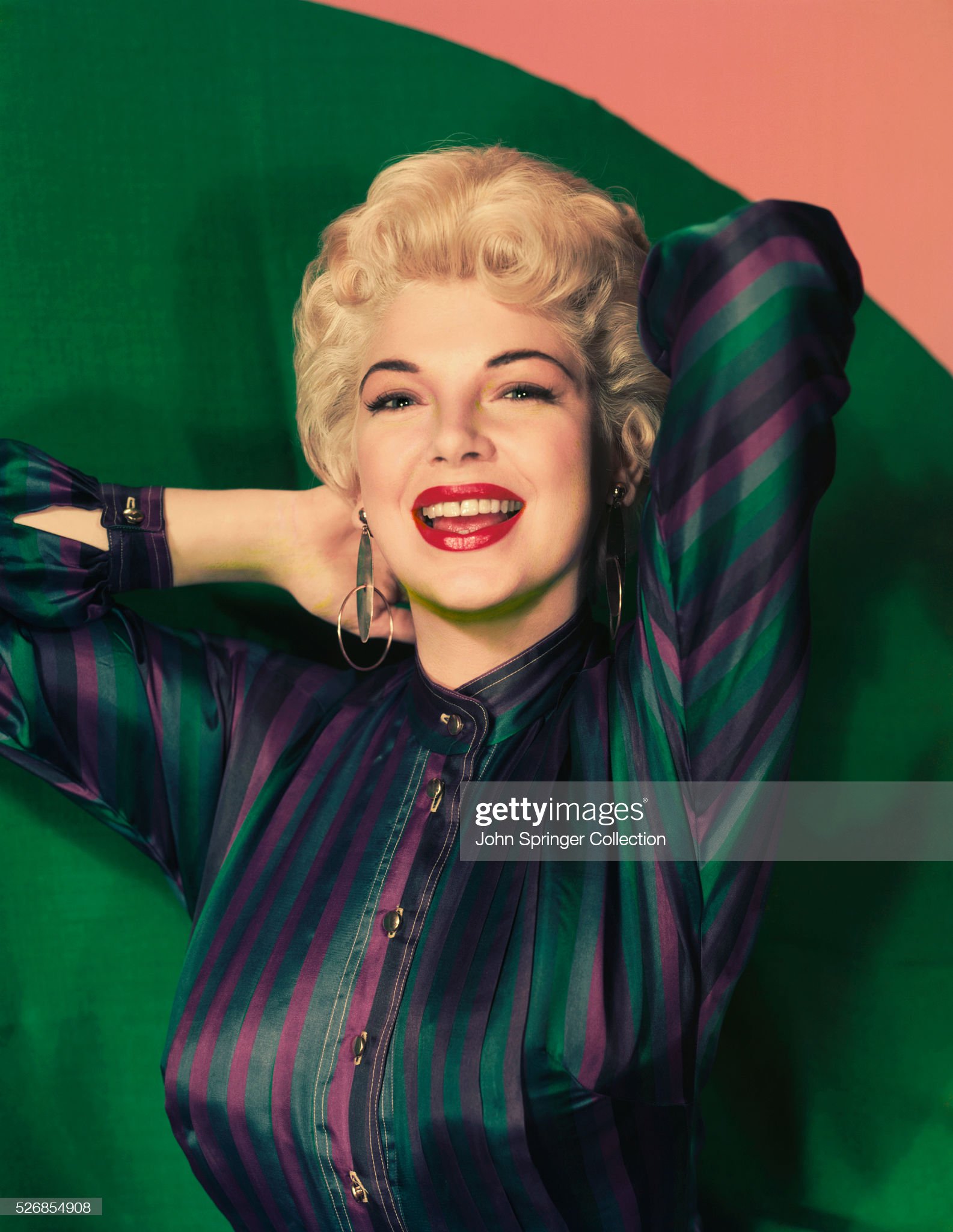 Barbara Nichols, atriz de cinema e televisão, apareceu em 28 filmes, na ...