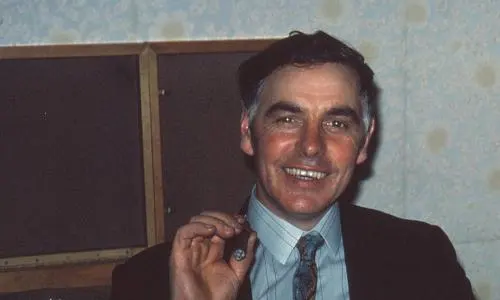 Christopher Challis, foi um dos principais diretores de fotografia do ...