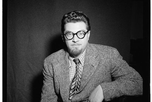 George Handy, foi um arranjador e compositor com um vocabulário musical ...