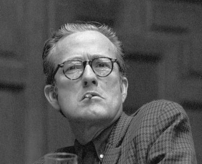 Ralph J. Gleason, crítico de jazz pioneiro e editor e fundador da ...