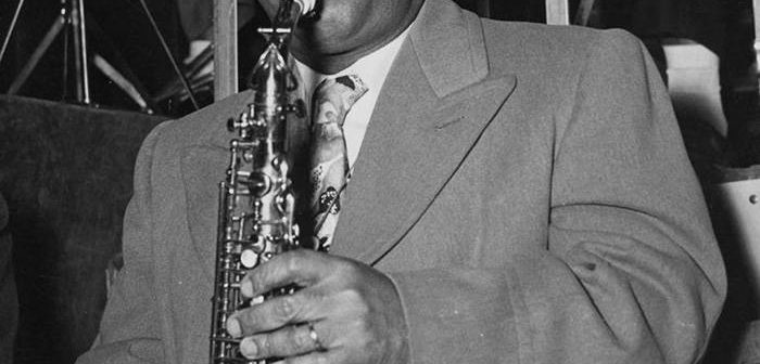 Russell Procope, clarinetista e saxofonista que foi um dos principais ...