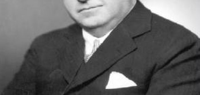 Ralph Thomas Walker, foi aclamado pelo American Institute of Architects ...