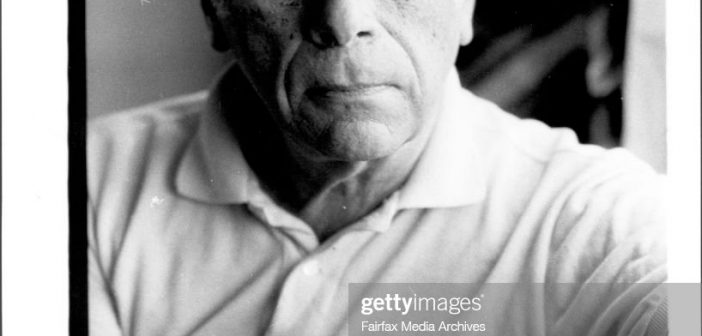 Sumner Locke Elliott, foi um romancista e dramaturgo cuja ficção se ...